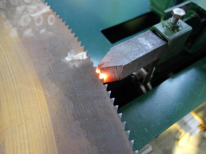 380v 3 phase rotating platform electrode saw blade tooth hardening machine